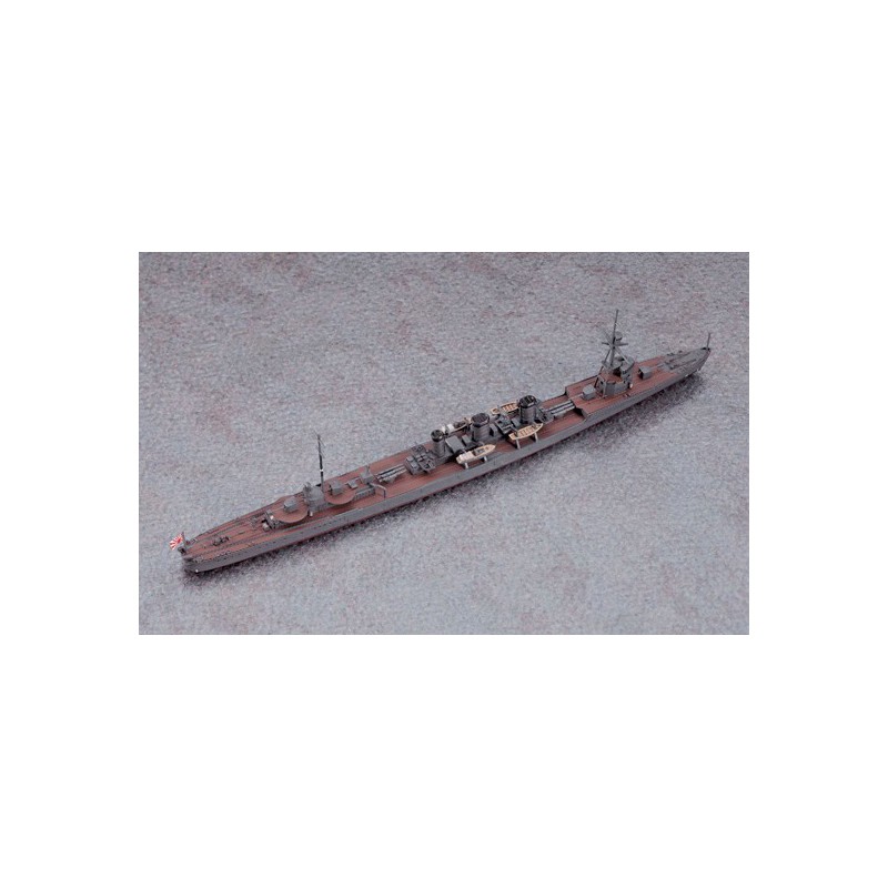 Plastic boat model Light Cruiser Tasuta 1/700 - Scientific-MHD