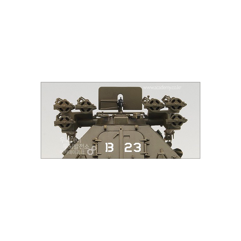 USMC M50A1 Ontos 1/35 plastic tank model - Scientific-MHD