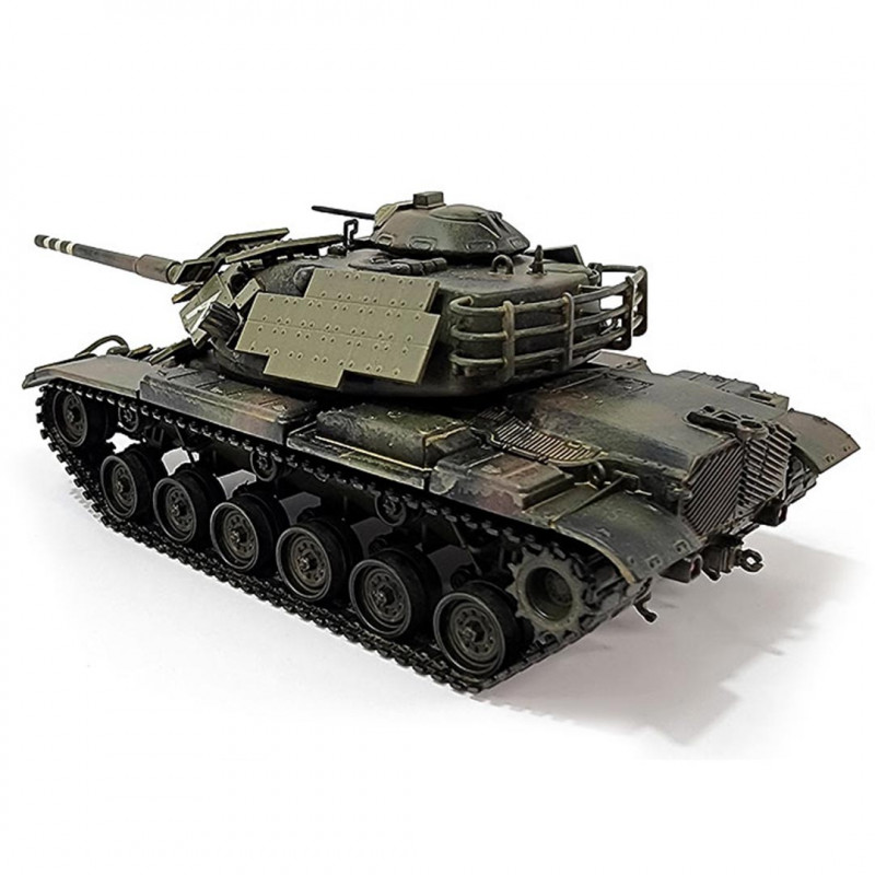 Plastic model of USMC M60A1 Rise (P) tank 1:72